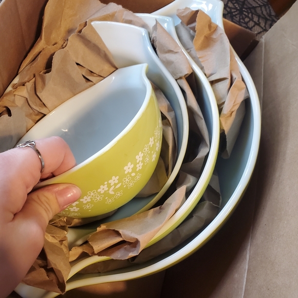 Pyrex | Kitchen | Vintage 979 Pyrex Spring Blossom Crazy Daisy Nesting ...